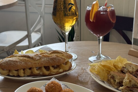 Cofre Regalo Pausa gastronómica junto al Puente de Triana en Sevilla ...