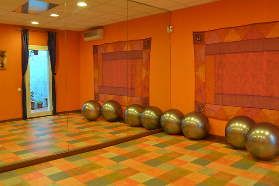 Cofre Regalo Dos clases de yoga o pilates (1h) para 1 persona en ...